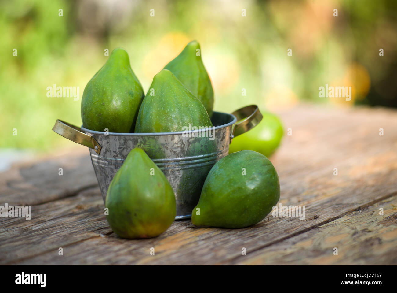 Delicious fresh raw figs fruits from the farm Stock Photo - Alamy