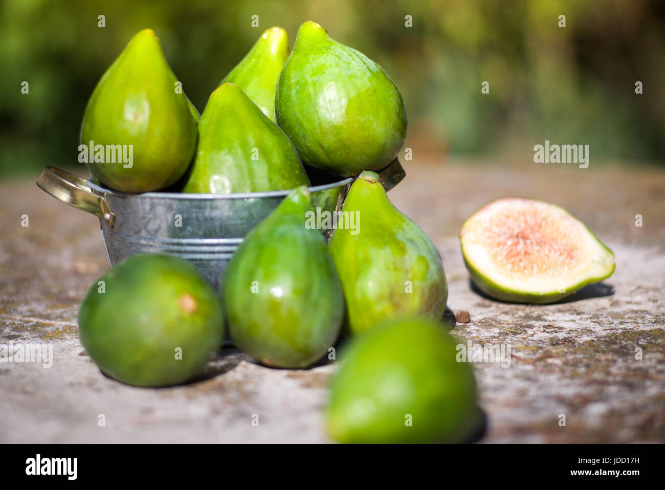 Delicious fresh raw figs fruits from the farm Stock Photo - Alamy
