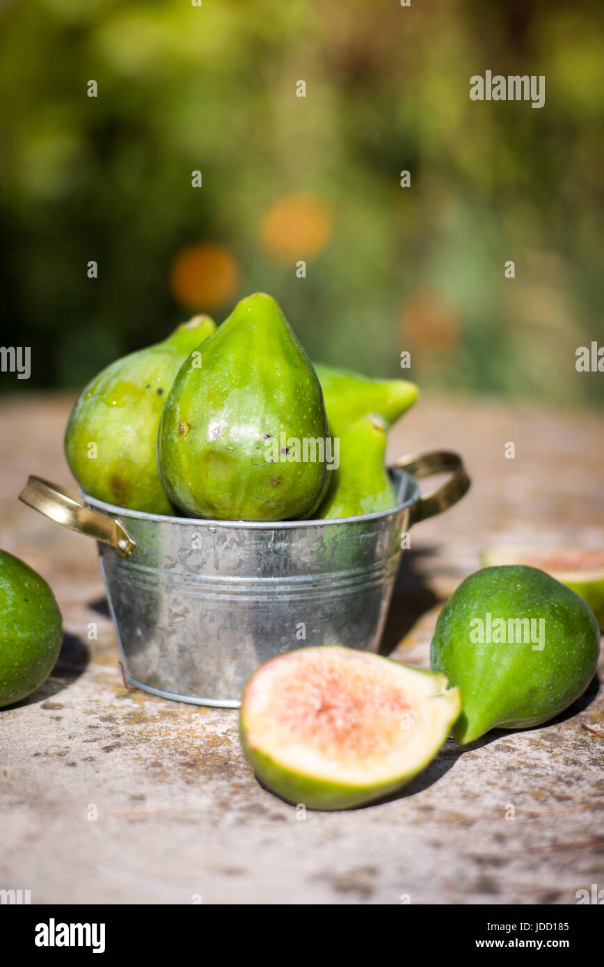 Delicious fresh raw figs fruits from the farm Stock Photo - Alamy