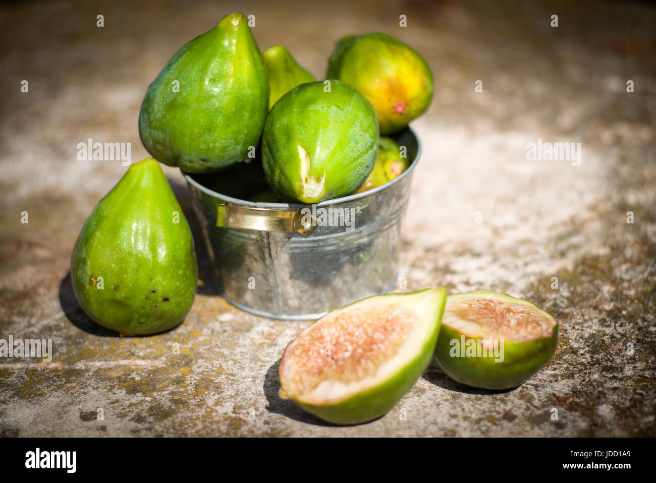 Delicious fresh raw figs fruits from the farm Stock Photo - Alamy