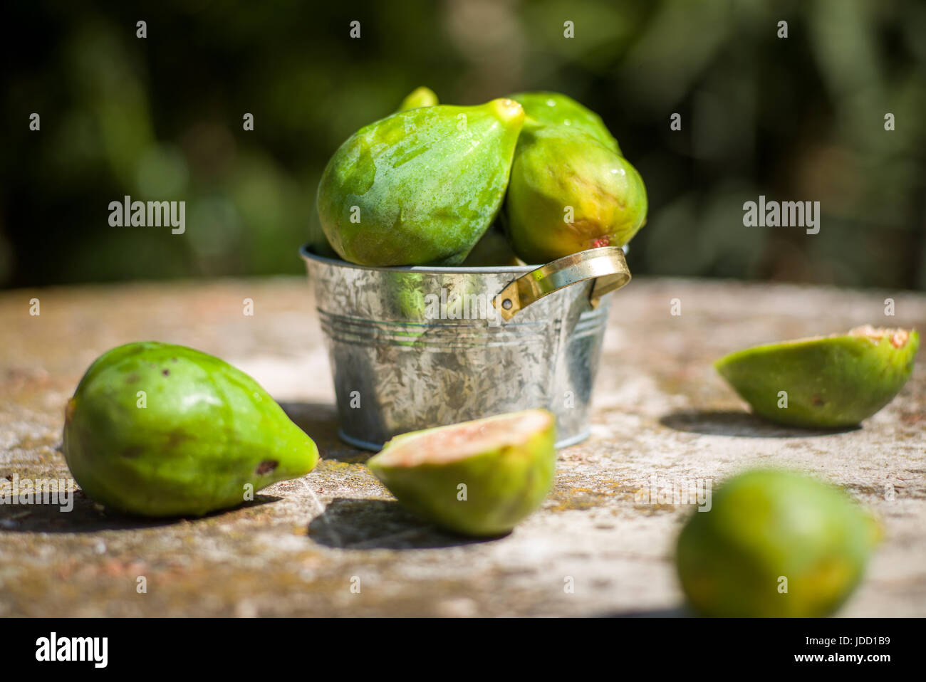 Delicious fresh raw figs fruits from the farm Stock Photo - Alamy