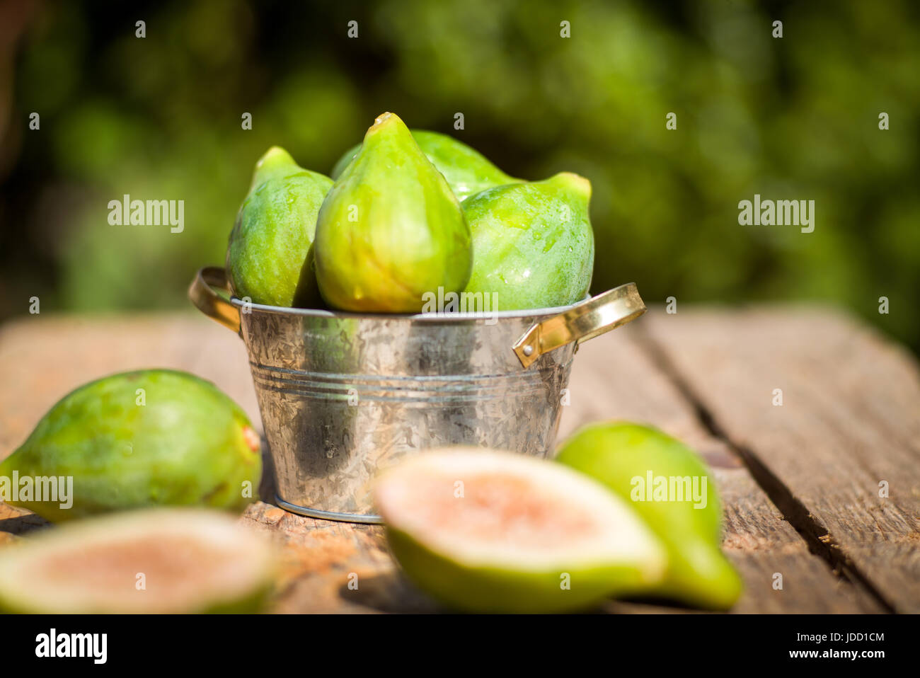 Delicious fresh raw figs fruits from the farm Stock Photo - Alamy
