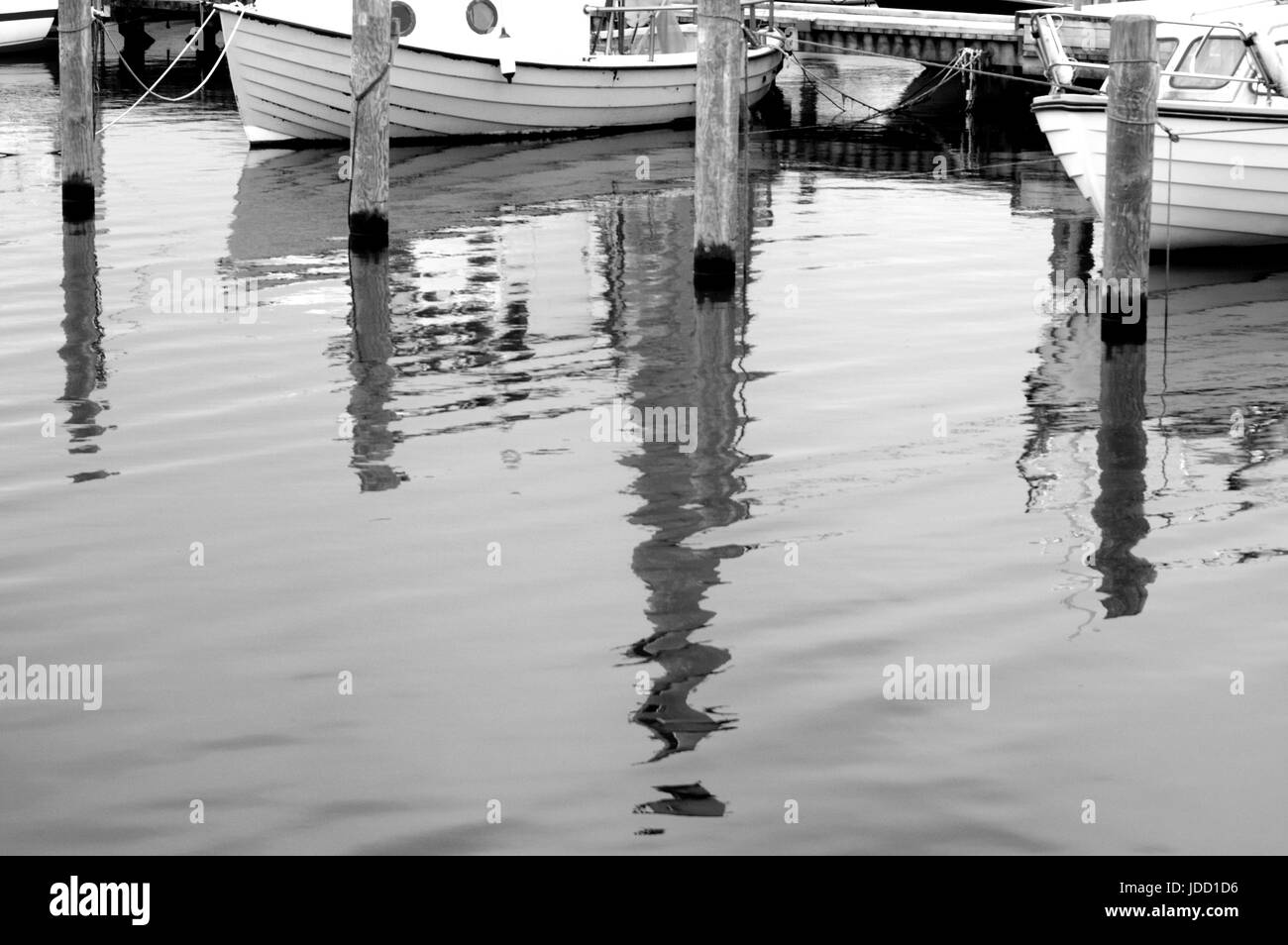 Pier, Dock, Port, Harbor, Haven Stock Photo - Alamy