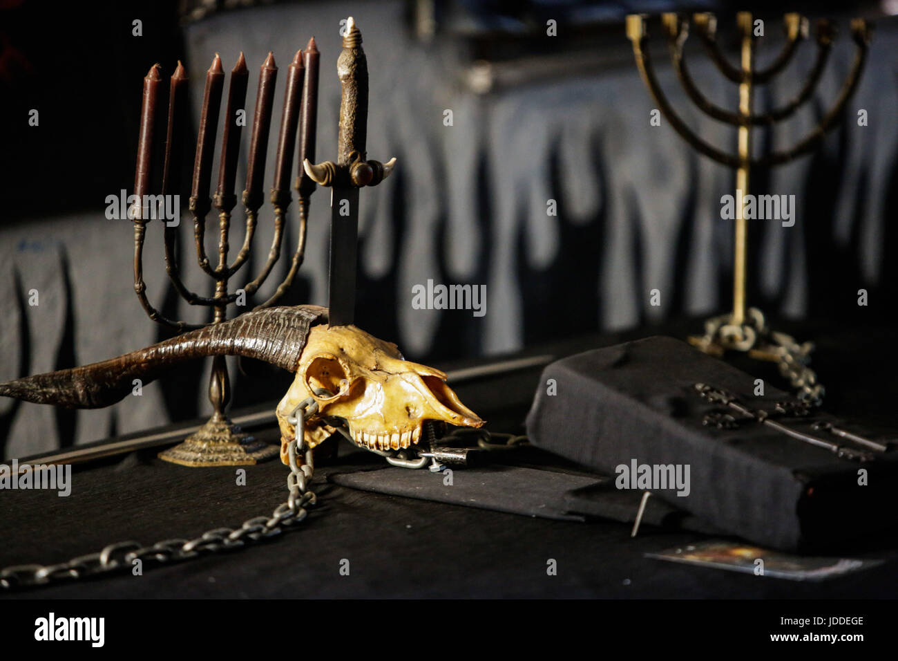 Chained bible hi-res stock photography and images - Alamy