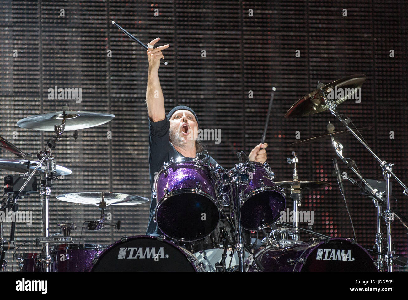 Chicago, Illinois, USA. 18th June, 2017. LARS ULRICH of Metallica ...