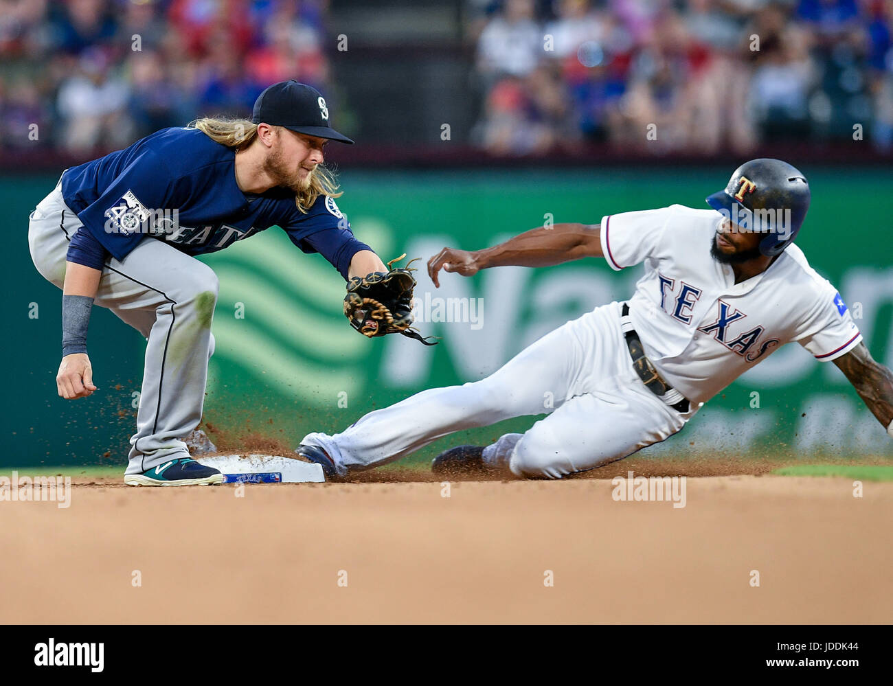 June 16th, 2017:.Texas Rangers left fielder Delino DeShields (3) is ...