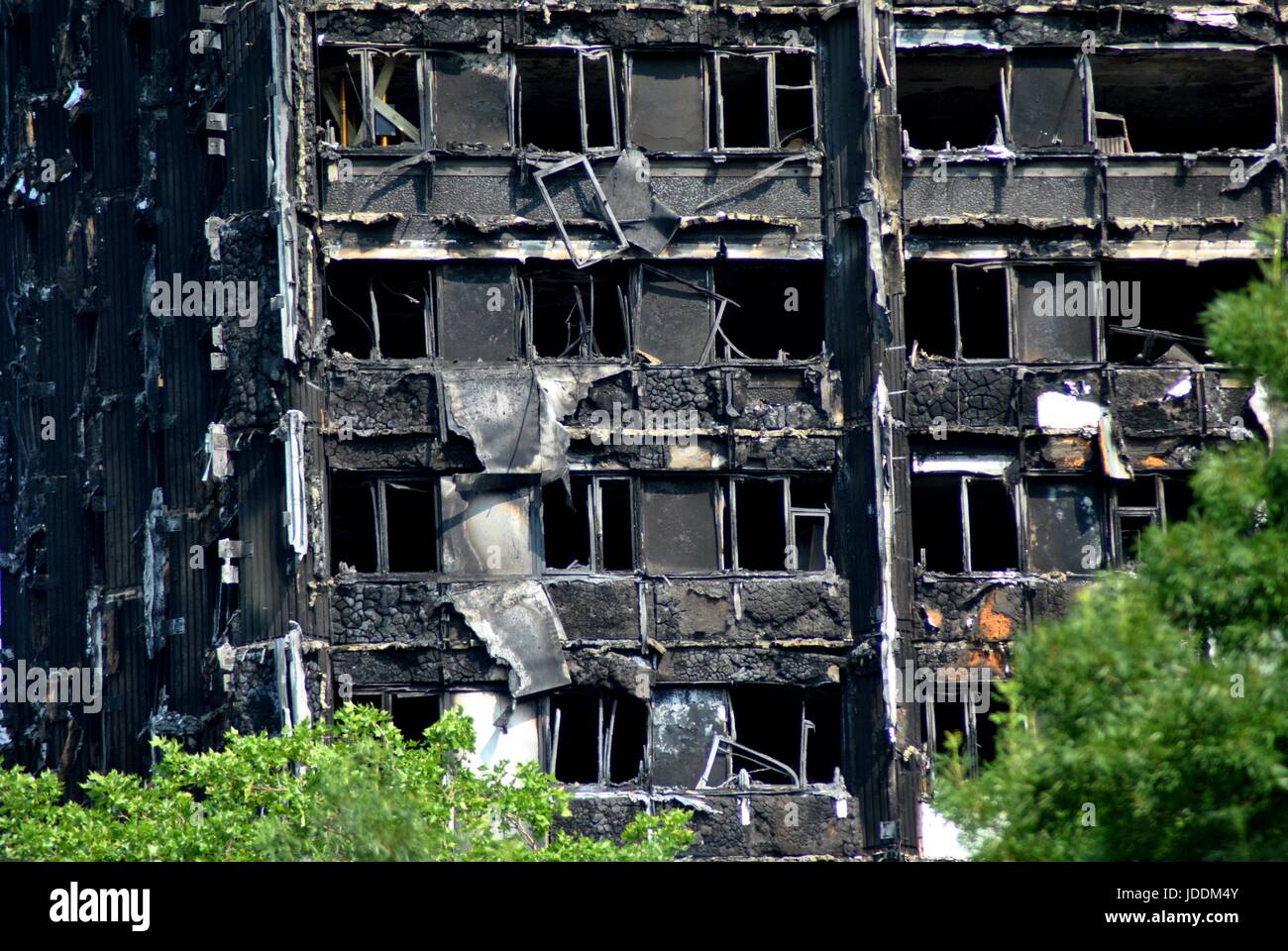 Flammable cladding tiles hi-res stock photography and images - Alamy