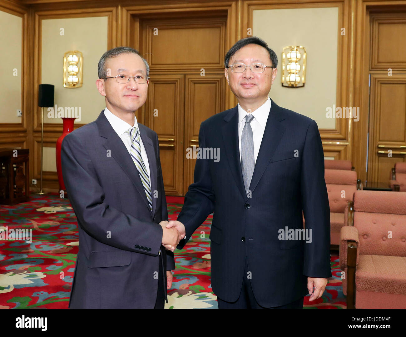 Sung yang hi-res stock photography and images - Alamy