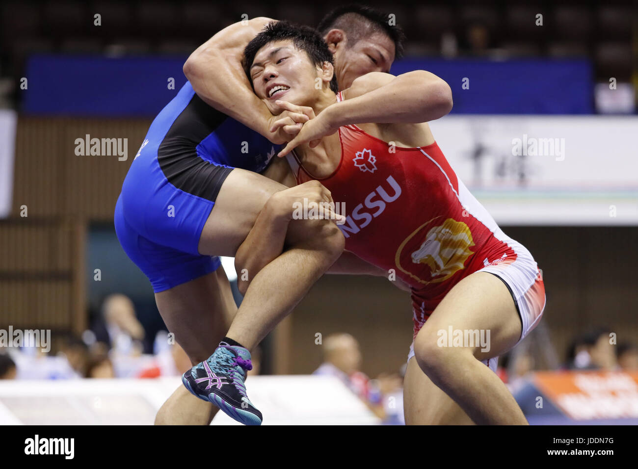 nd Yoyogi Gymnasium, Tokyo, Japan. 17th June, 2017. (L-R) Mao Okui ...