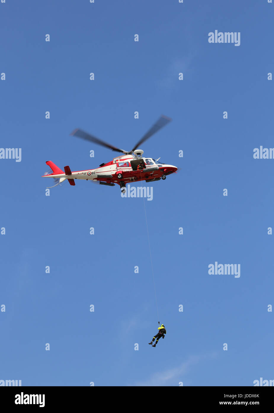Helicopter recovery training hi-res stock photography and images - Alamy