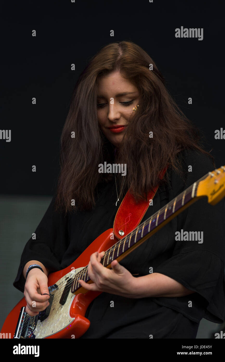 Hannah thompson hi-res stock photography and images - Alamy