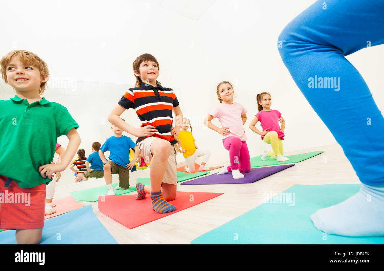 Girl 6 in school sport hi-res stock photography and images - Alamy