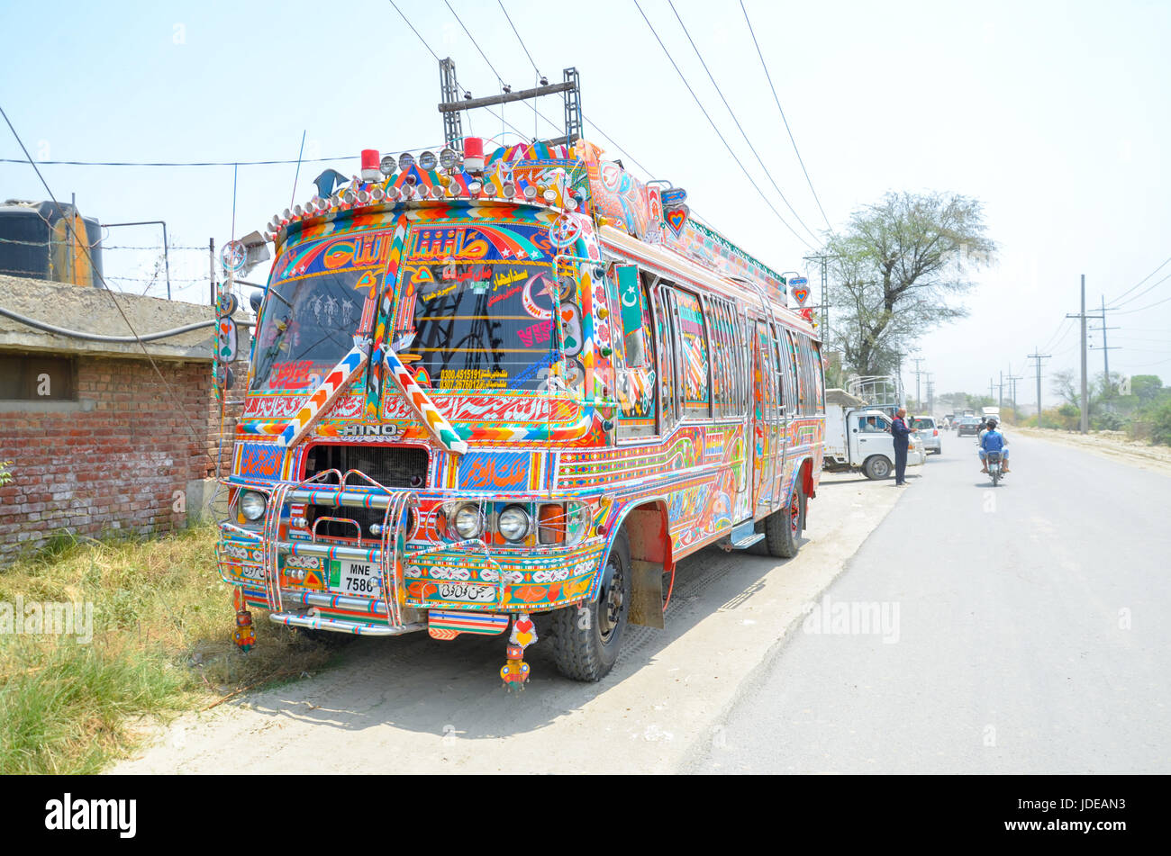 Elaborated Traditional Pakistani Bus, Lahore, Pakistan Stock Photo - Alamy
