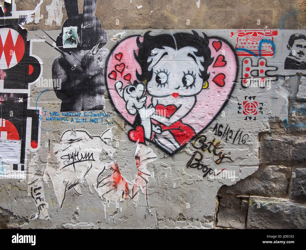 Street art by unidentified artist. Melbourne's graffiti management plan ...