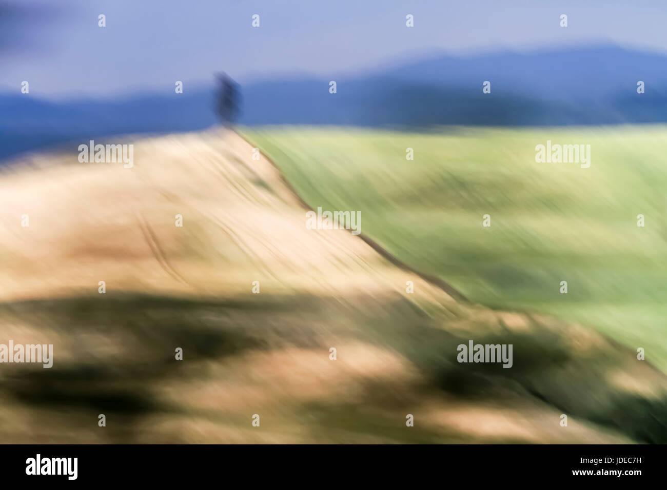 Out of focus landscapes hi-res stock photography and images - Alamy
