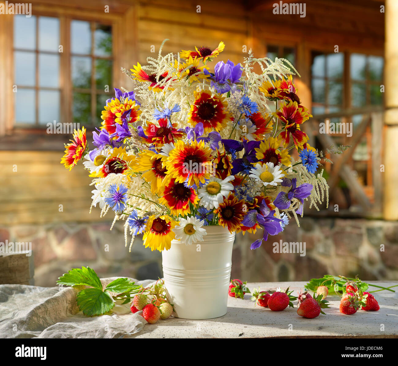 Bouguet flowers hi-res stock photography and images - Alamy