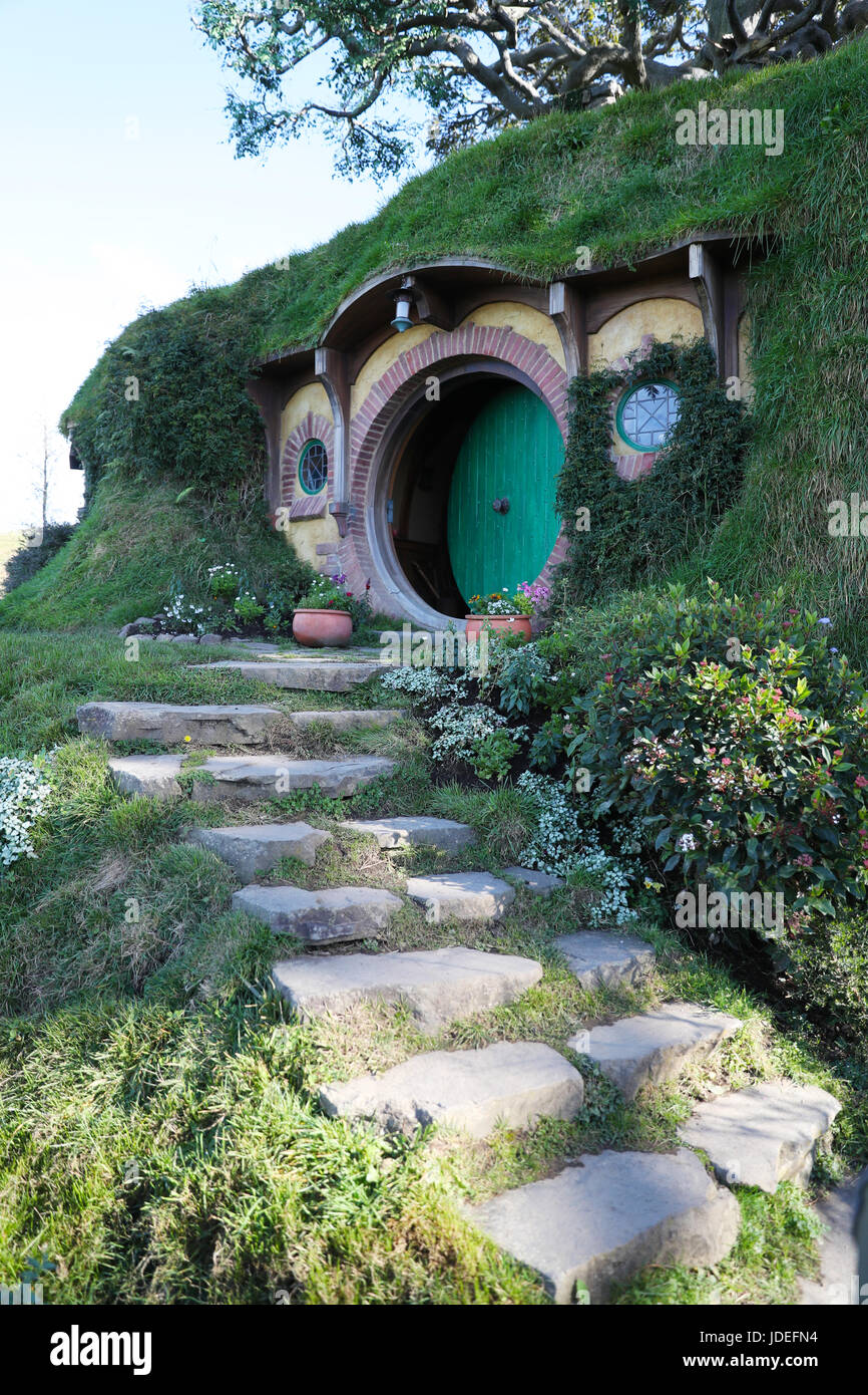 Bag end hi-res stock photography and images - Alamy