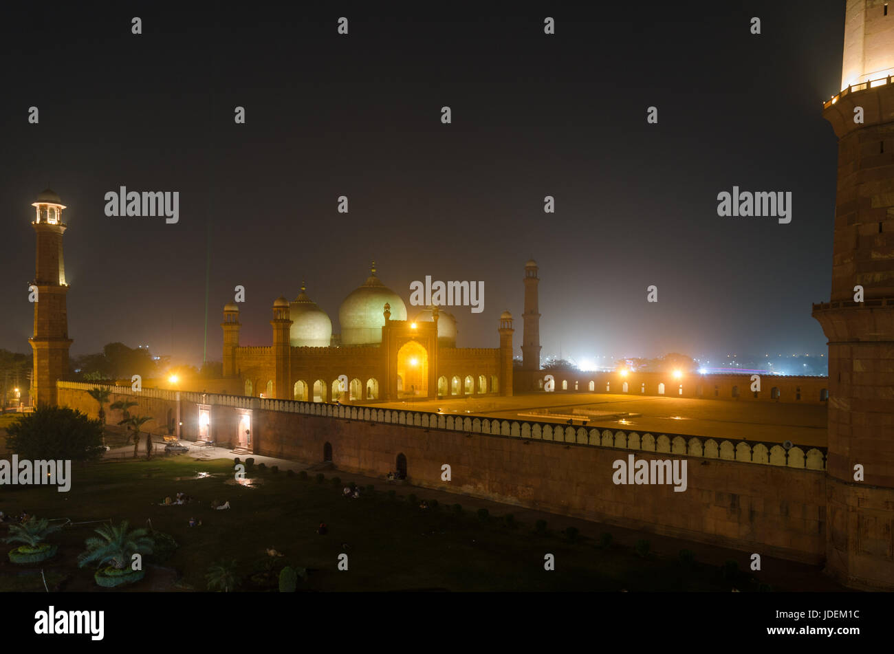 Lahore night view hi-res stock photography and images - Alamy