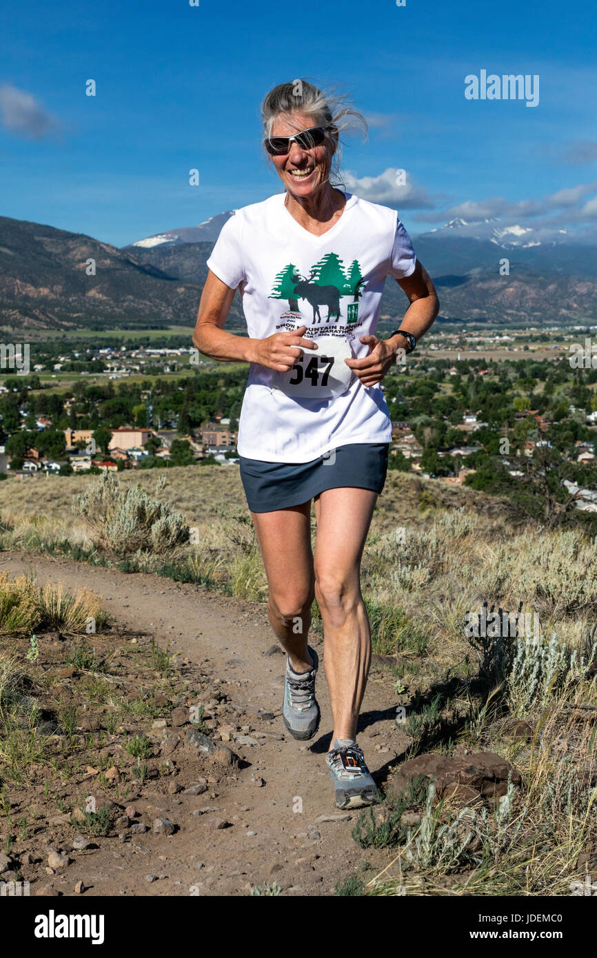 Female runner win hi-res stock photography and images - Alamy