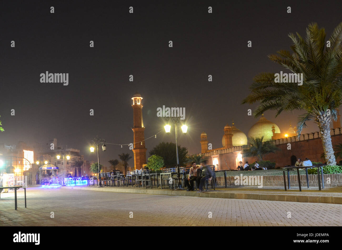 Pakistan street food hi-res stock photography and images - Alamy