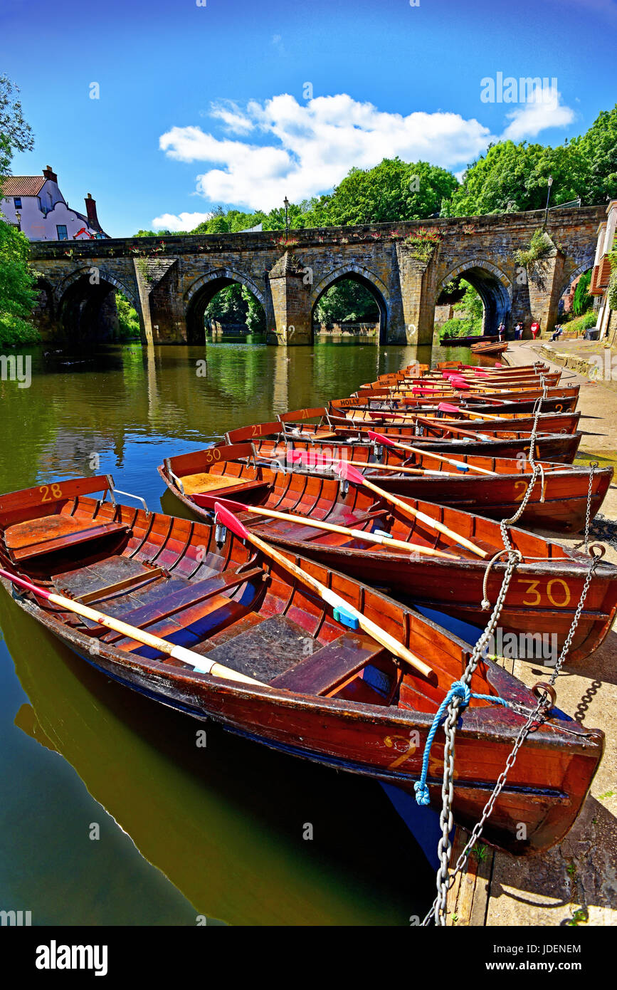 Rowing boats on river Wear Durham City Stock Photo - Alamy