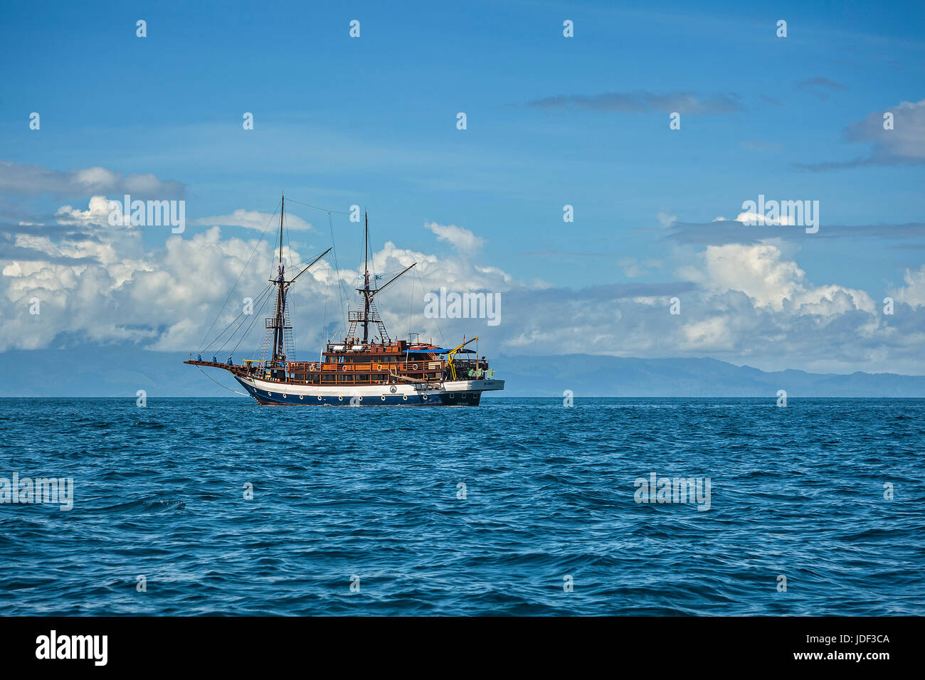 Phinisi Sailboat, Raja-Ampat, Kri Island, Dampier Strait, West Papua ...