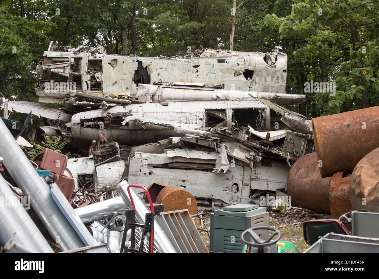 Military scrap yard hi-res stock photography and images - Alamy