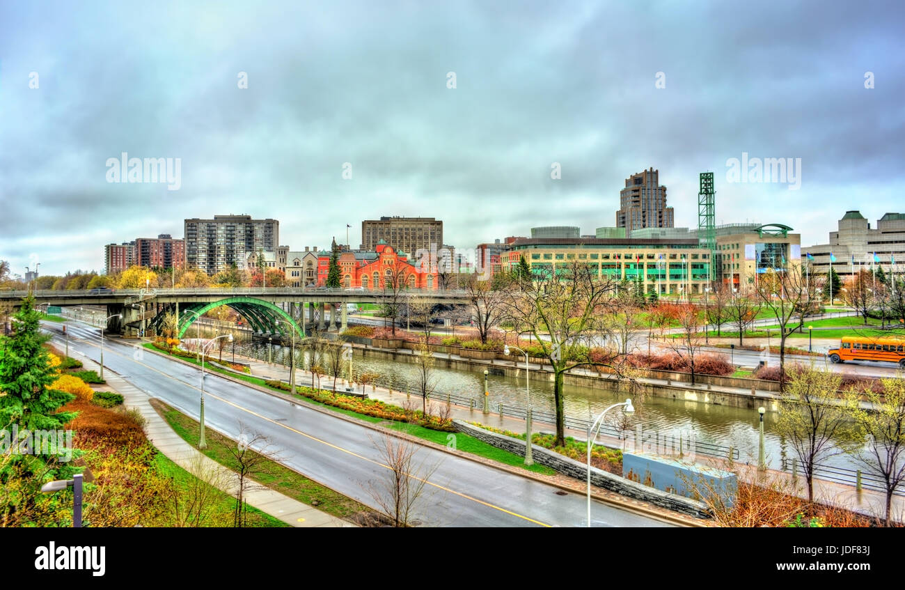 Skyline ottawa capital of canada hi-res stock photography and images ...