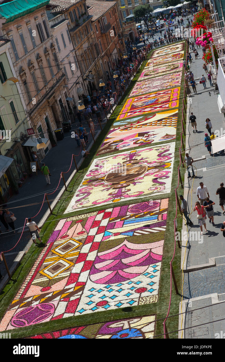 Infiorata 2017 hi-res stock photography and images - Alamy