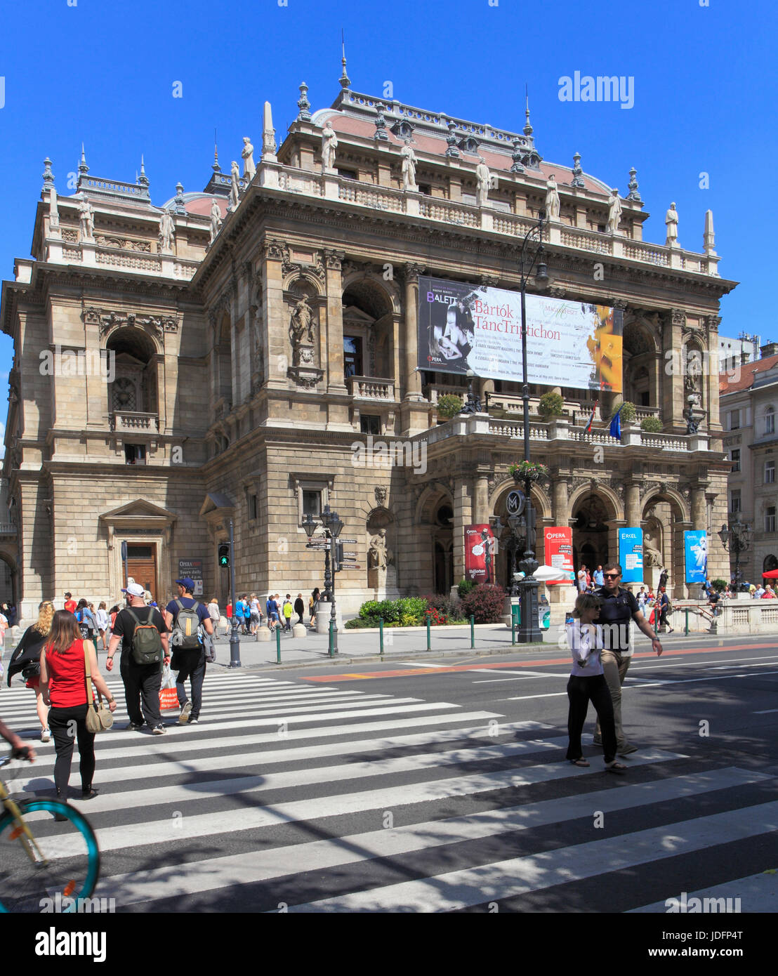 Budapest opera house hi-res stock photography and images - Alamy