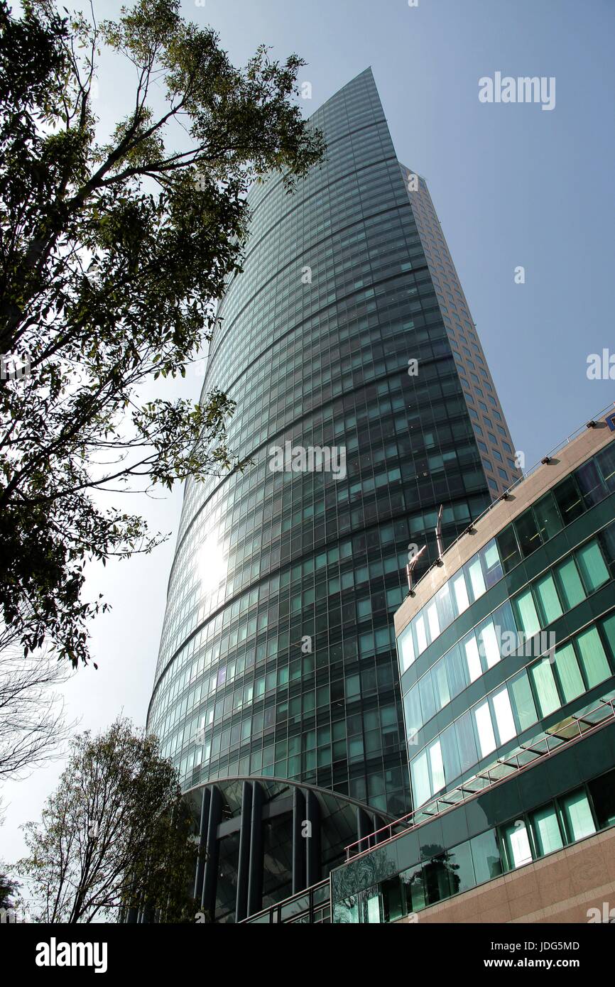 Torre Mayor Mexico High Resolution Stock Photography and Images - Alamy