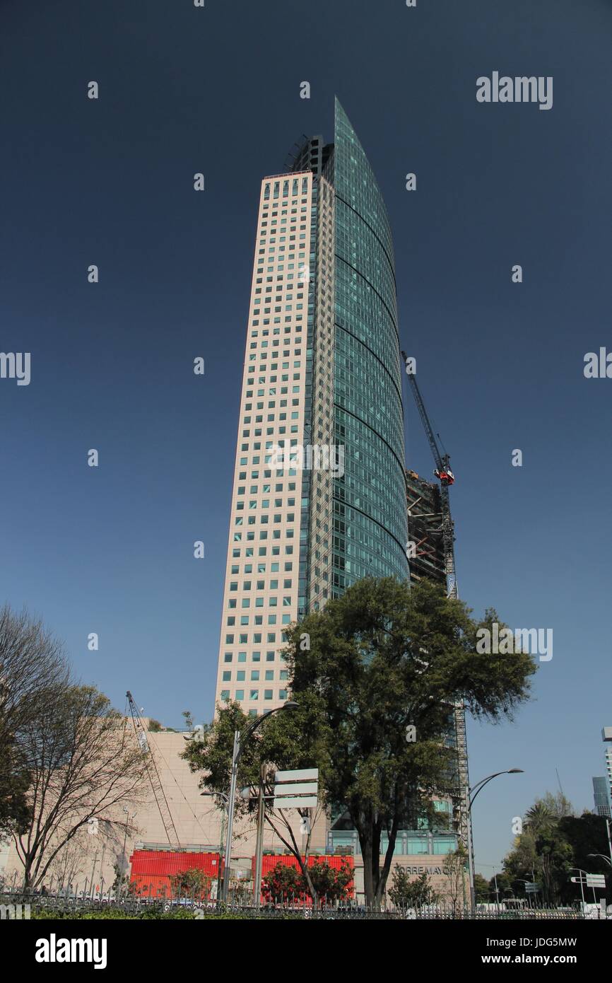 Torre mayor mexico hi-res stock photography and images - Alamy