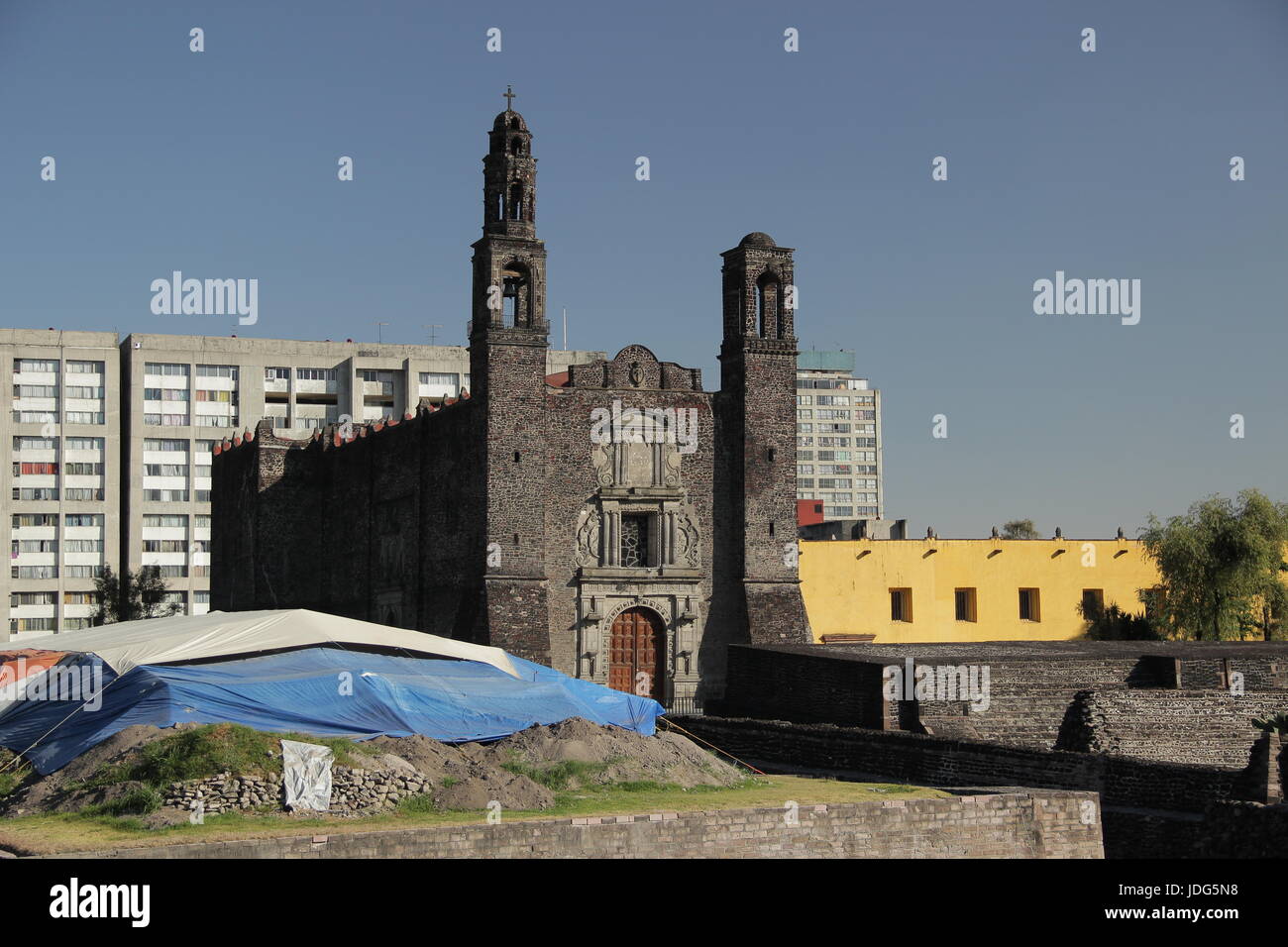 Plaza of three cultures hi-res stock photography and images - Alamy