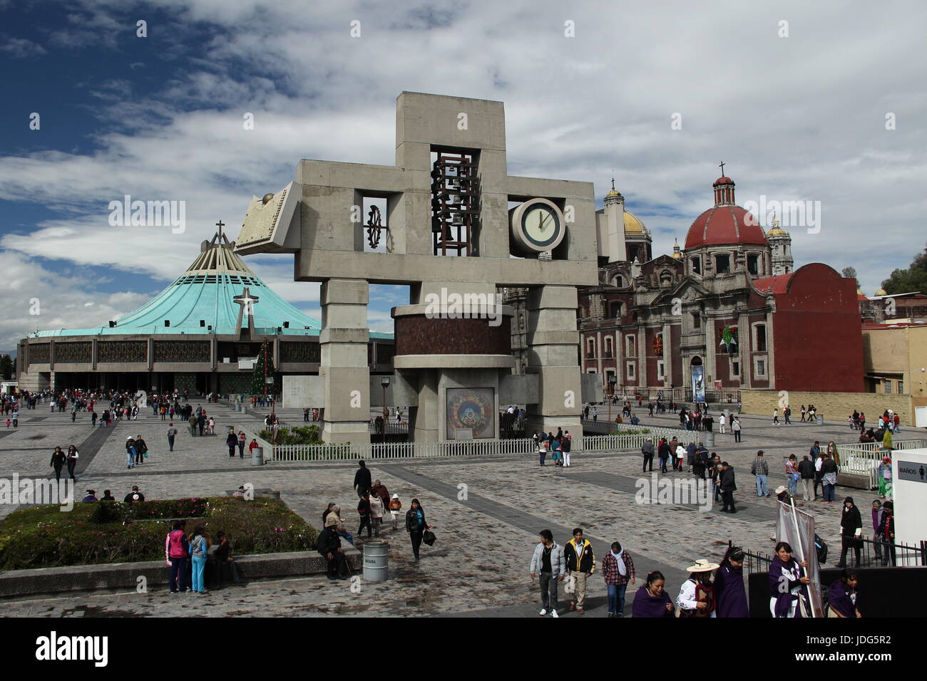 National shrine of the divine mercy hi-res stock photography and images ...