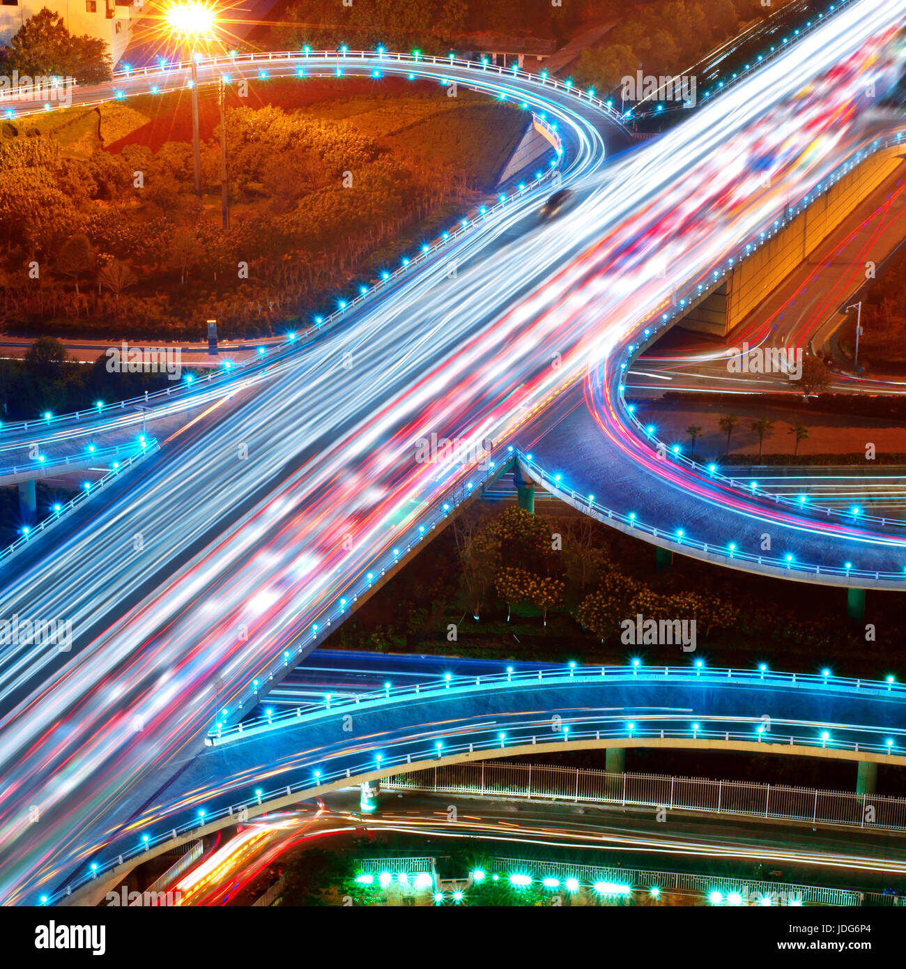 Overpass at night, heavy traffic Stock Photo - Alamy