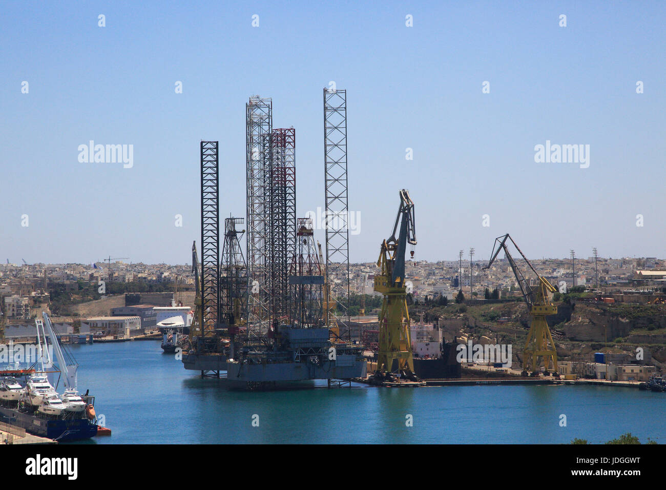Industrial activity and cranes at docks French Creek, China Dock, Il ...