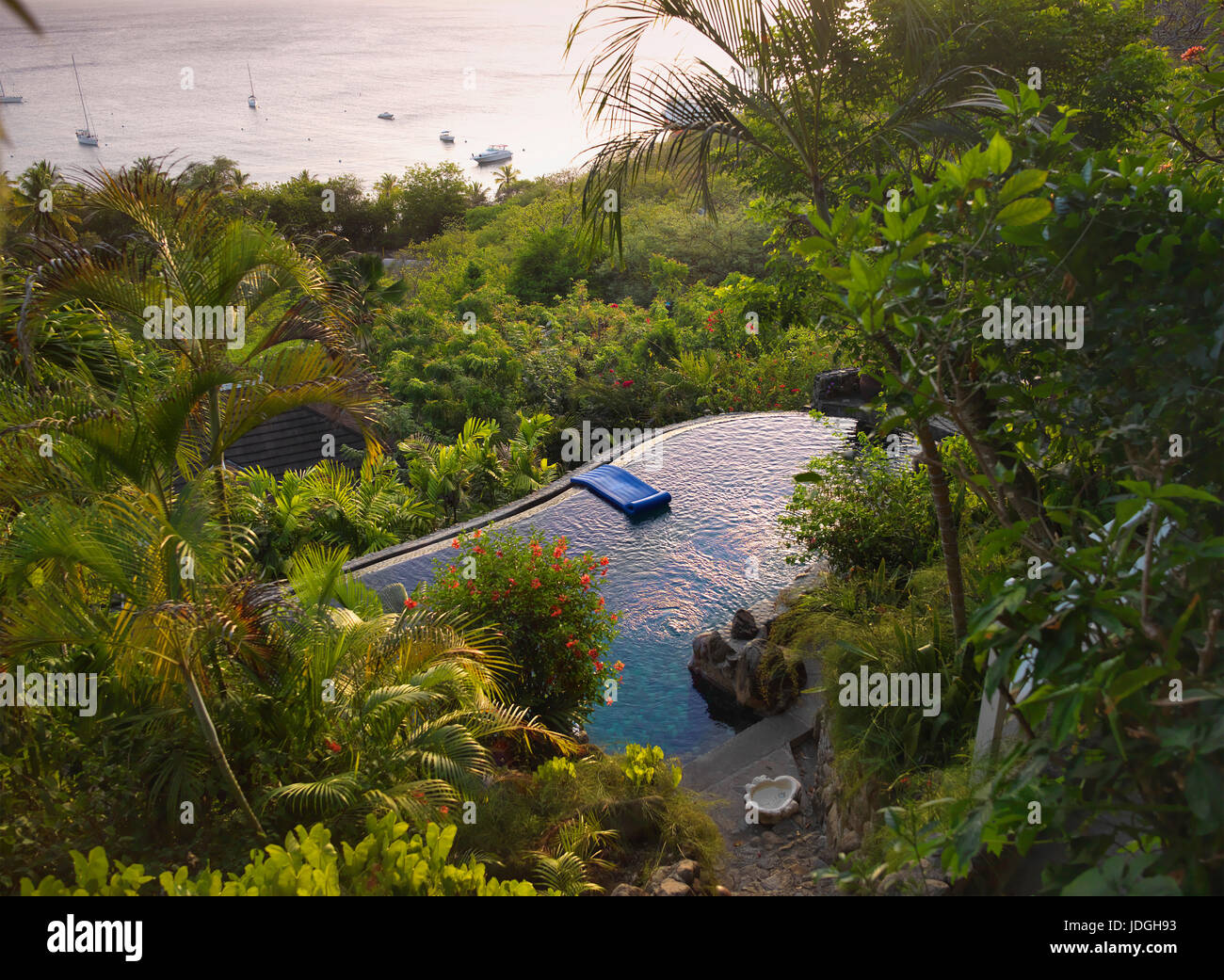 Firefly Hotel on Mustique is a beatiful small holiday and vacation ...