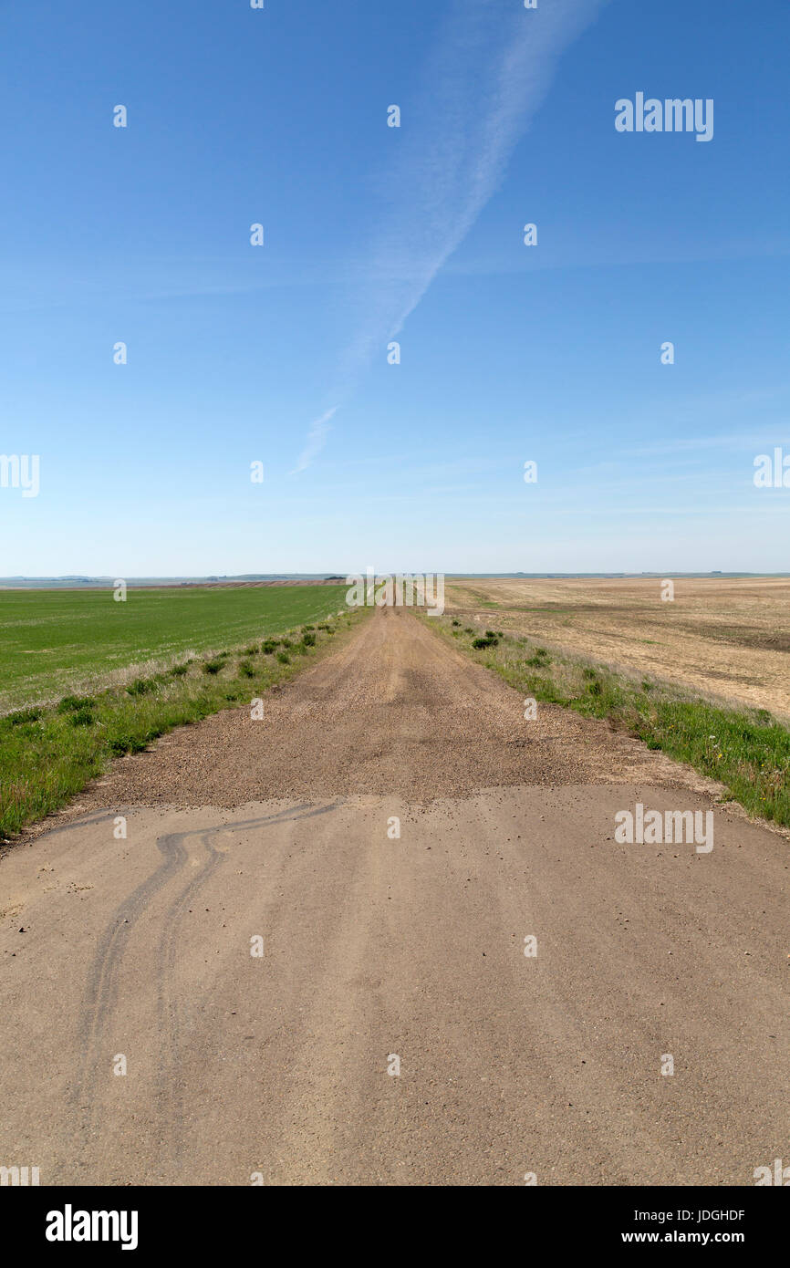 Unsealed road hi-res stock photography and images - Alamy
