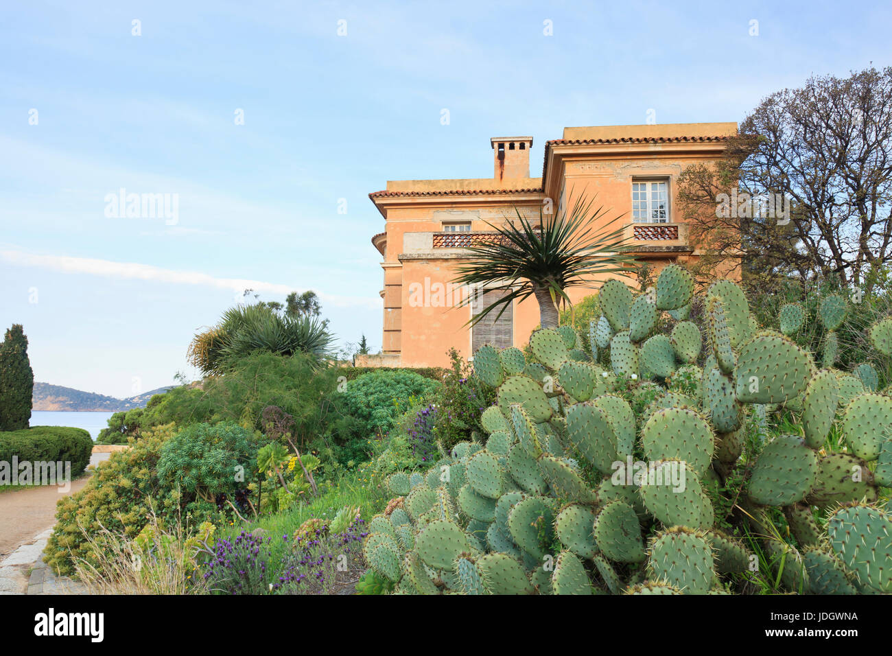 France, Var (83), Le Rayol-Canadel-sur-Mer, Domaine du Rayol, l'Hôtel ...
