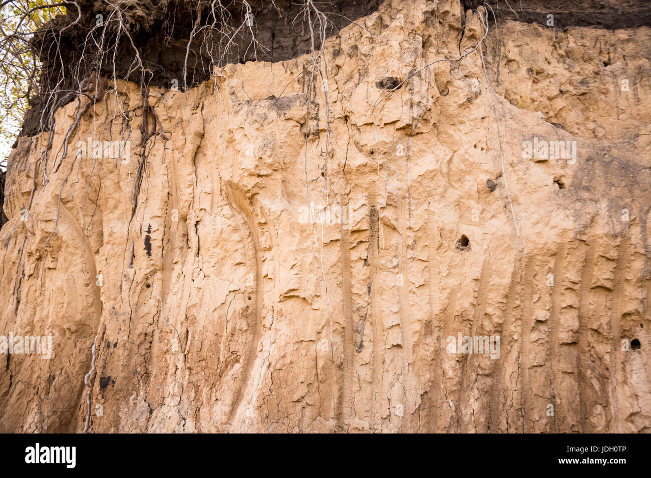 The layers of the earth in a clay pit Stock Photo - Alamy