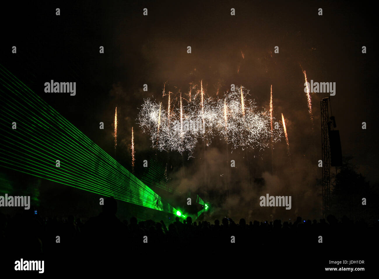Fireworks, lasers or lazers, celebrations Stock Photo - Alamy