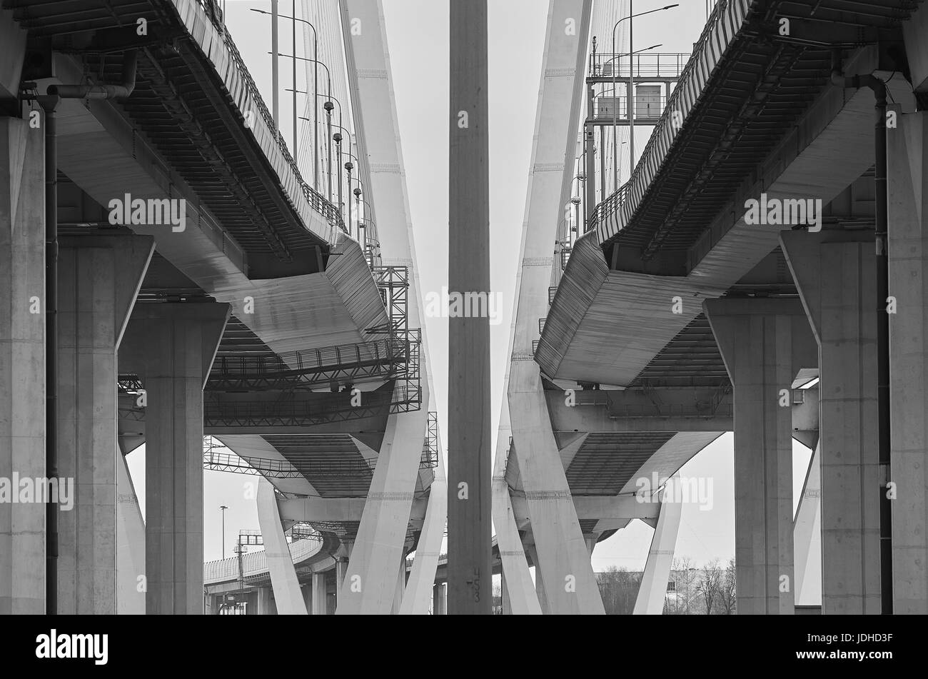 Symmetry under bridge hi-res stock photography and images - Alamy