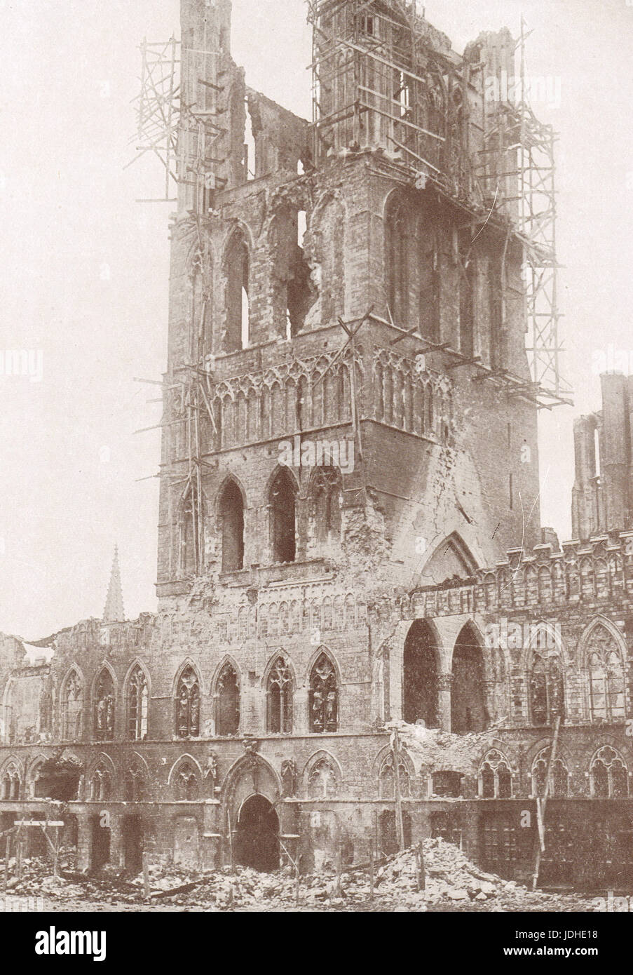 German bombing hi-res stock photography and images - Alamy