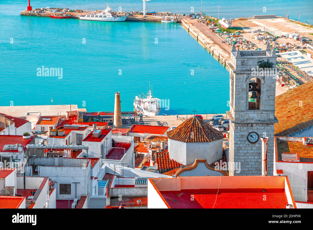 Valencia spain pope luna's castle hi-res stock photography and images ...