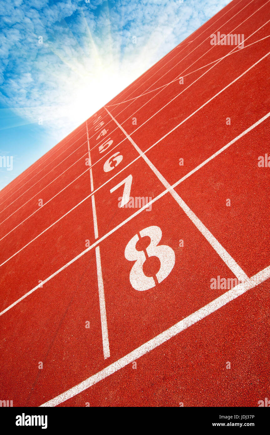 Red plastic track field track hi-res stock photography and images - Alamy