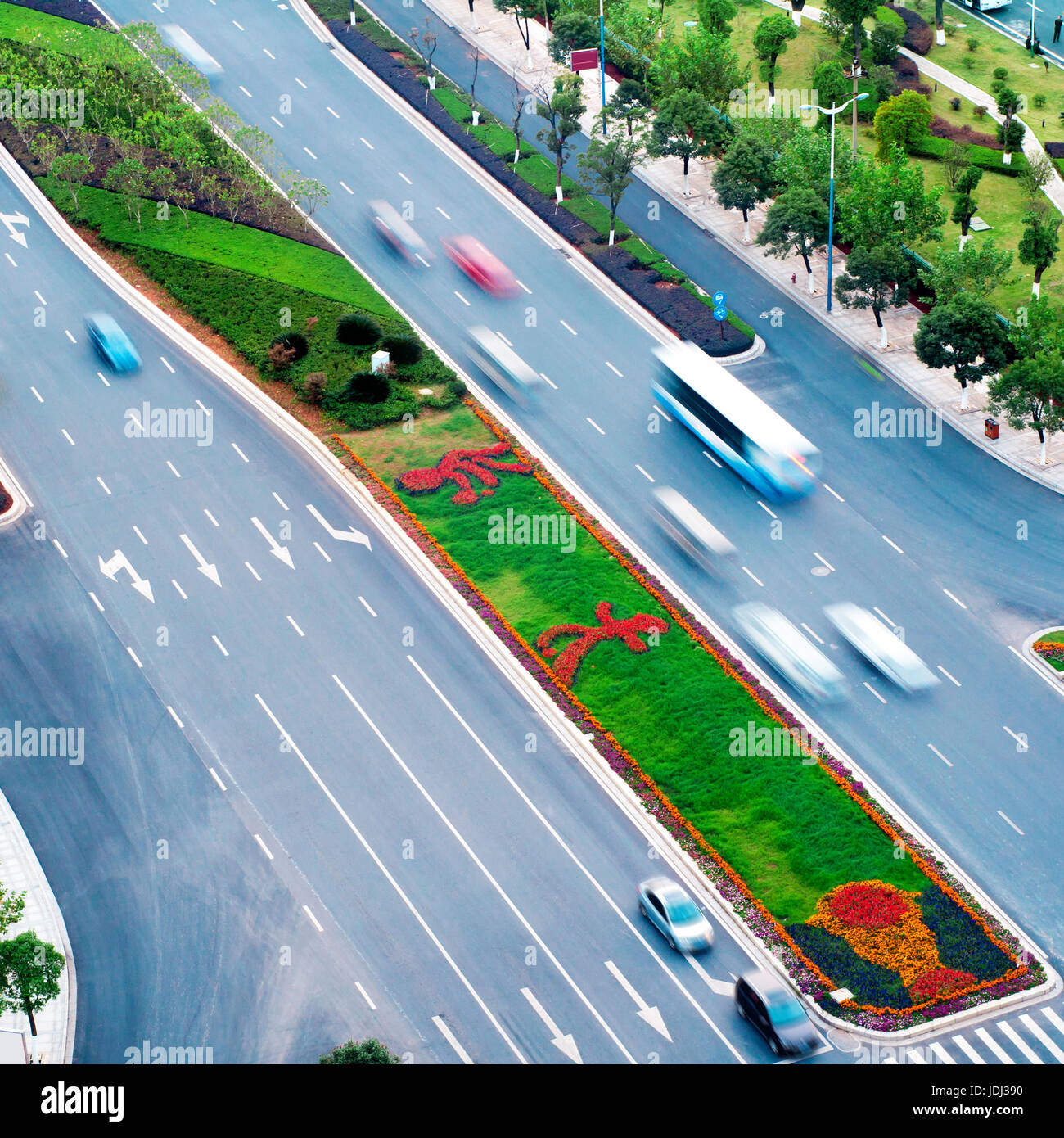 Birdview on the street in big cities Stock Photo - Alamy