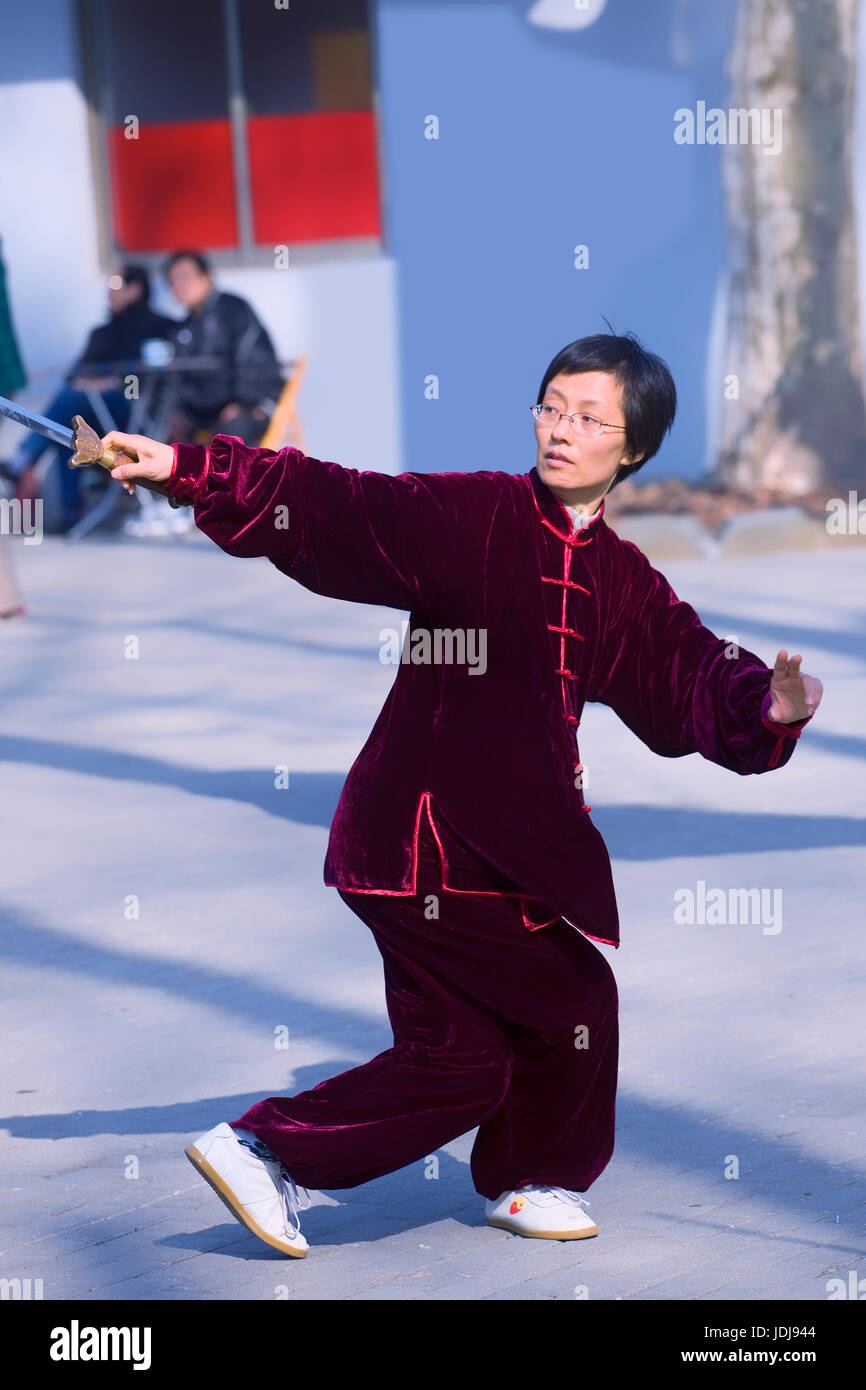 China uniform exercise hi-res stock photography and images - Alamy