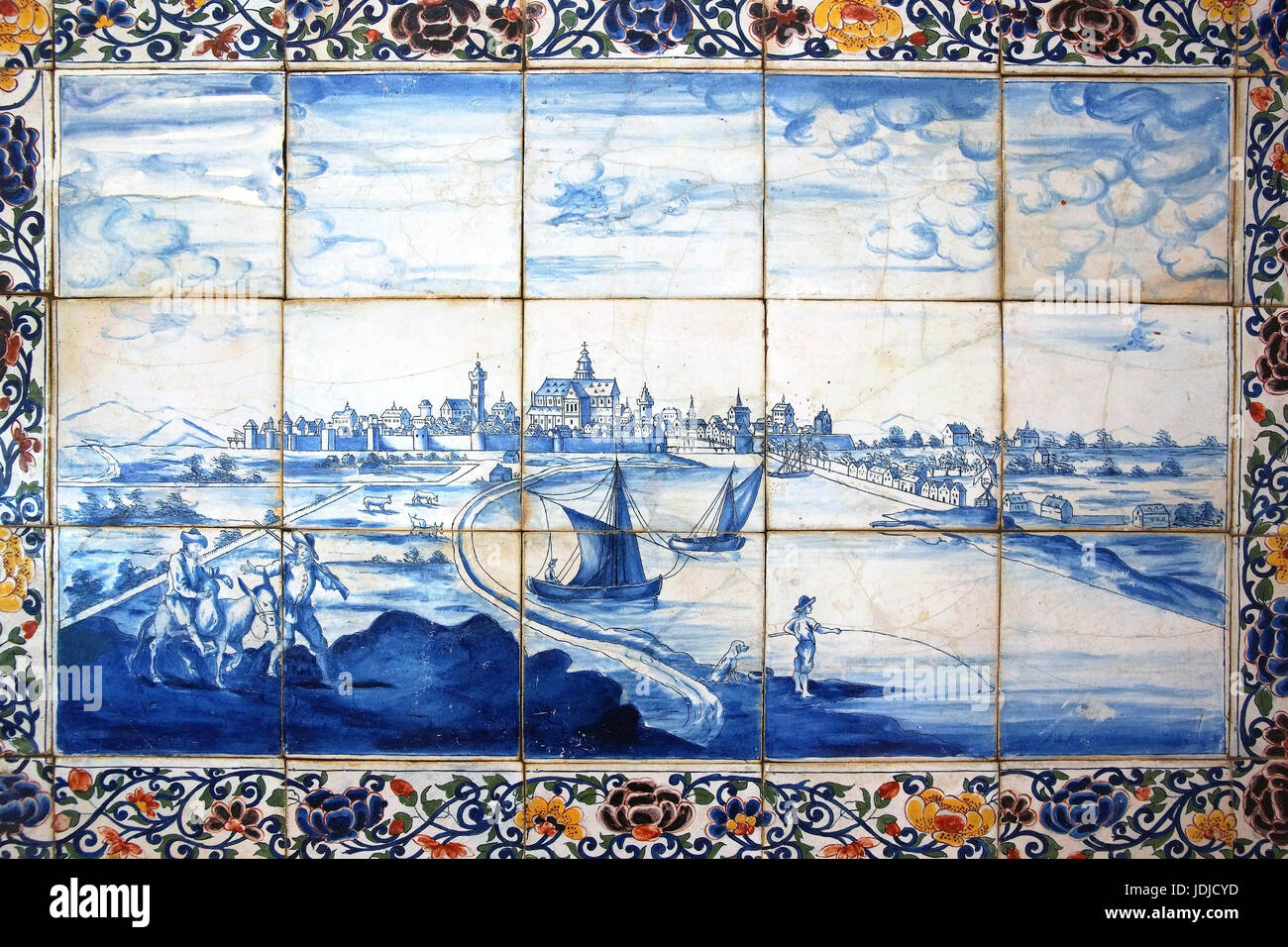 Tile picture hi-res stock photography and images - Alamy