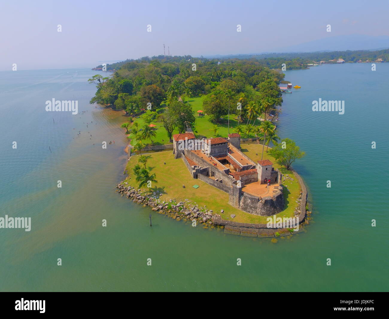 Castillo de san felipe guatemala hi-res stock photography and images ...
