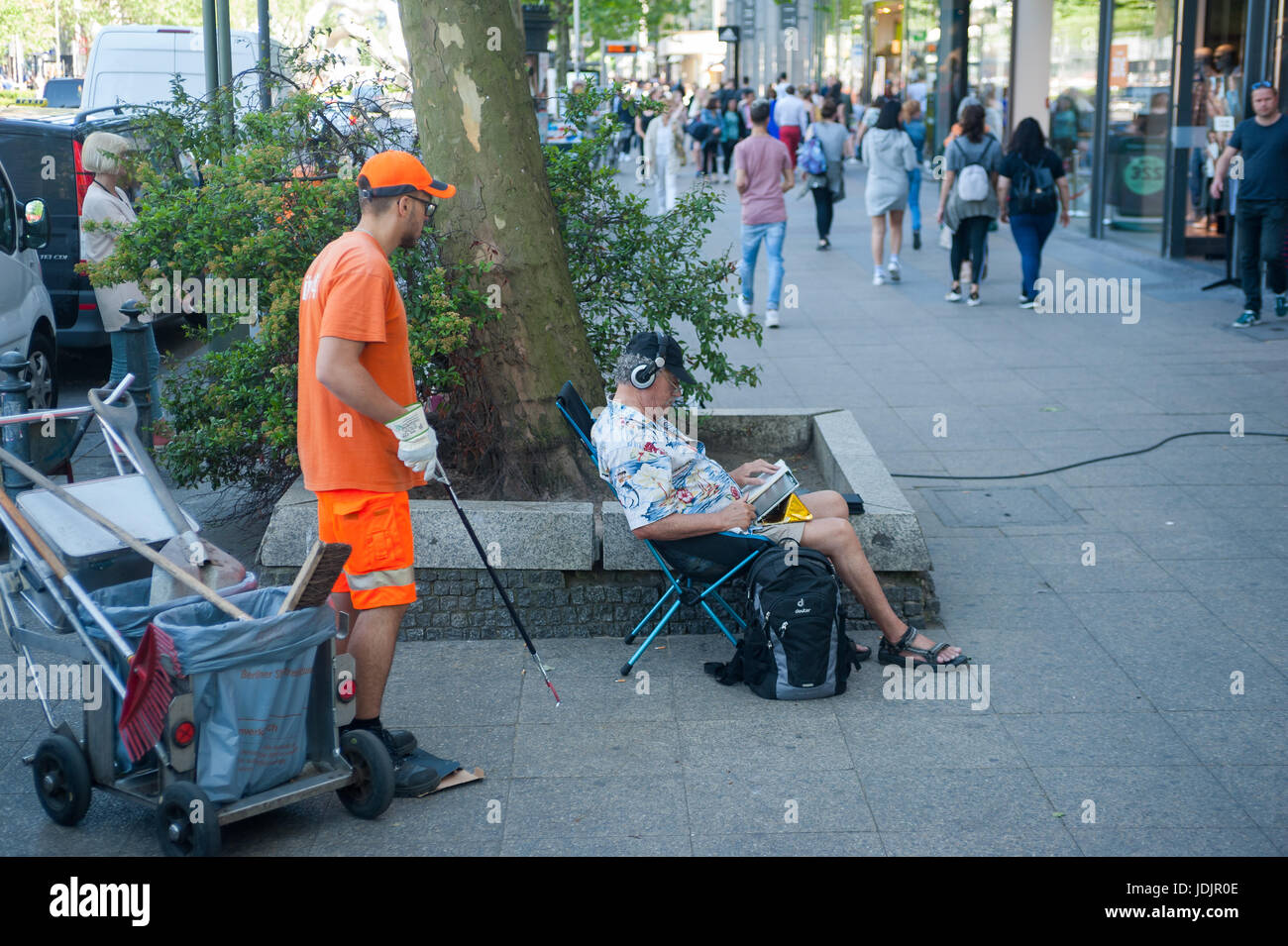 Berlin germany street cleaning hi-res stock photography and images - Alamy